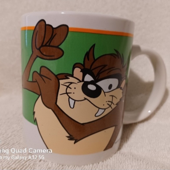 Warner Bros. | Other | Vintage Looney Tunes Tasmanian Devil Coffee Mug ...